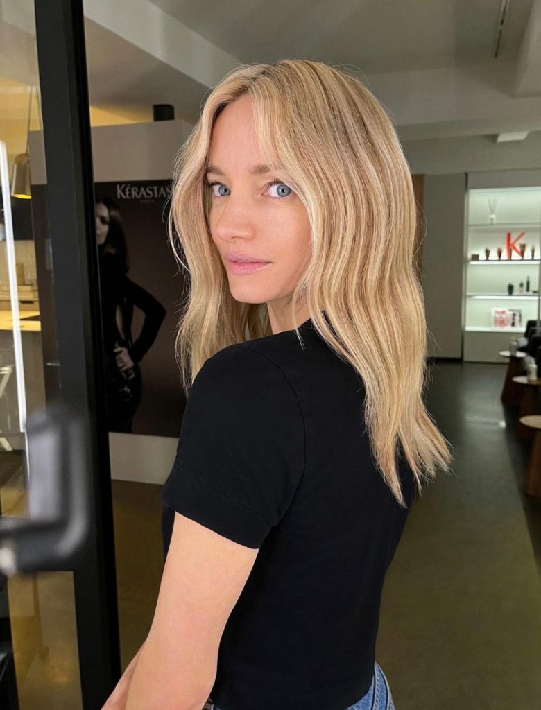 Laurence Leboeuf change complètement de look et n'est plus rousse ...