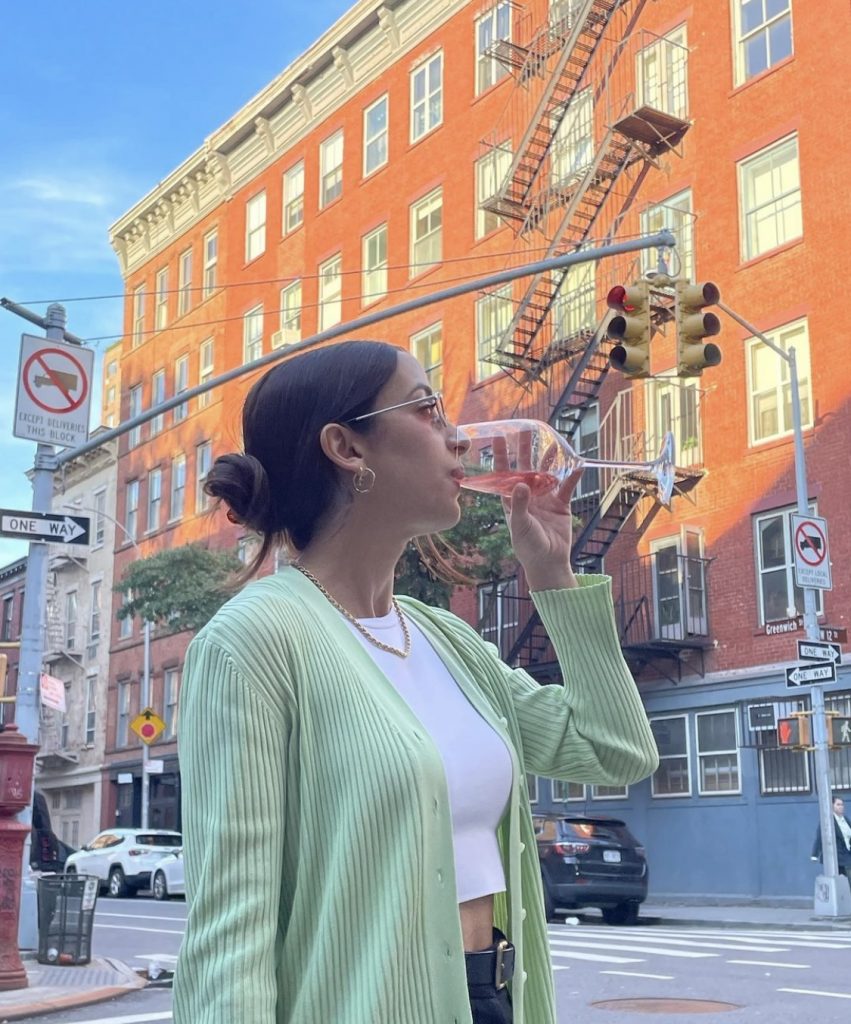 Découvrez 11 photos de Nour Belkhiria d'Indéfendable dans la vie de ...