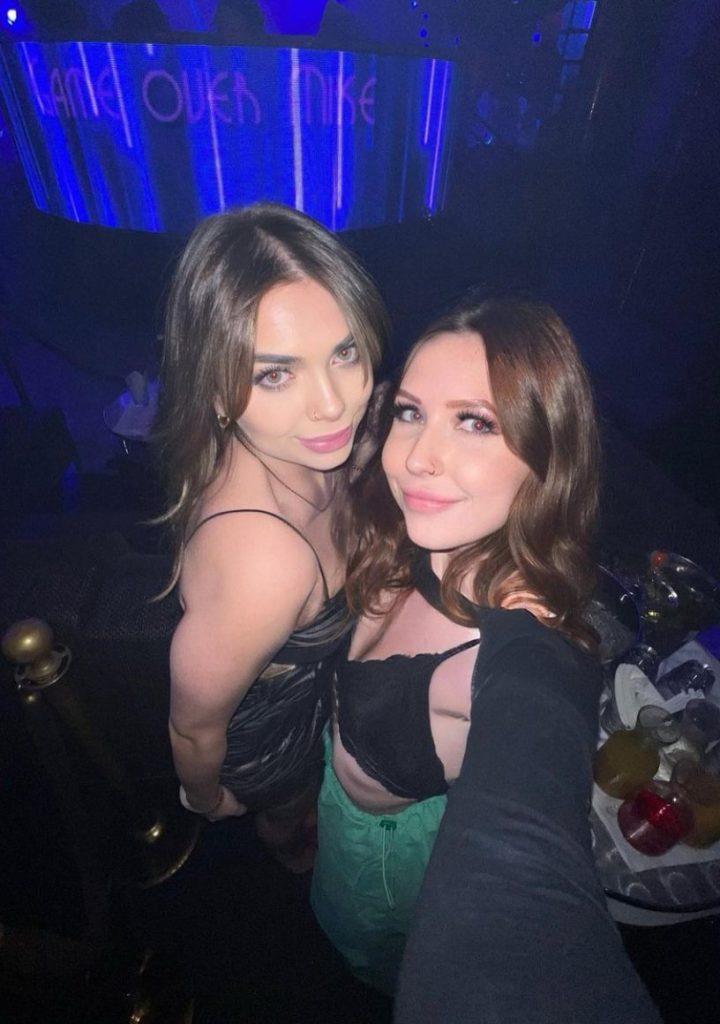 Découvrez Angelique Weckenmann la blonde de René-Charles Angélil en 12 ...