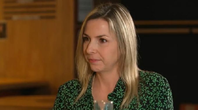 La blonde de Jean-Michel Anctil fait sa première présence à la télé ...