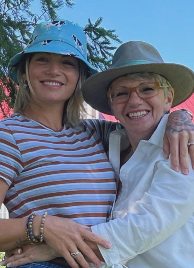 L'animatrice Isabelle Desjardins sort et annonce qu'elle est deuil ...