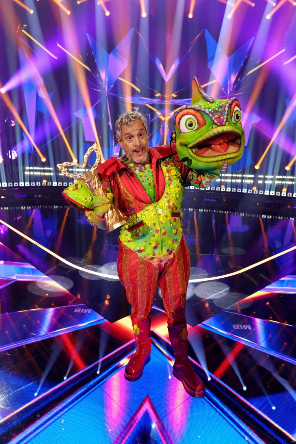 Le grand gagnant de Chanteurs Masqués est dévoilé et les commentaires ...