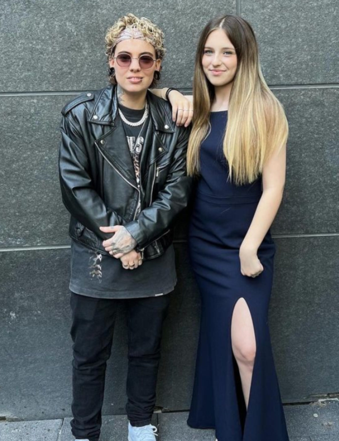La coach Roxane Bruneau partage de rares photos avec sa belle fille ...