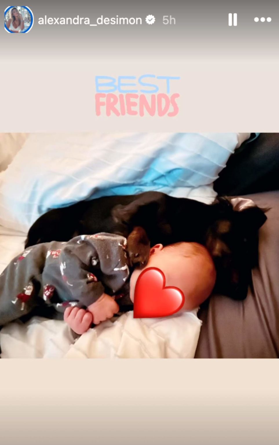 Mathieu Baron partage la première photo avec sa blonde et son bébé sur ...