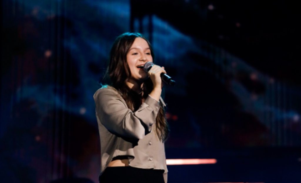 La performance de la fille de Caroline Néron surprend tout le monde ...