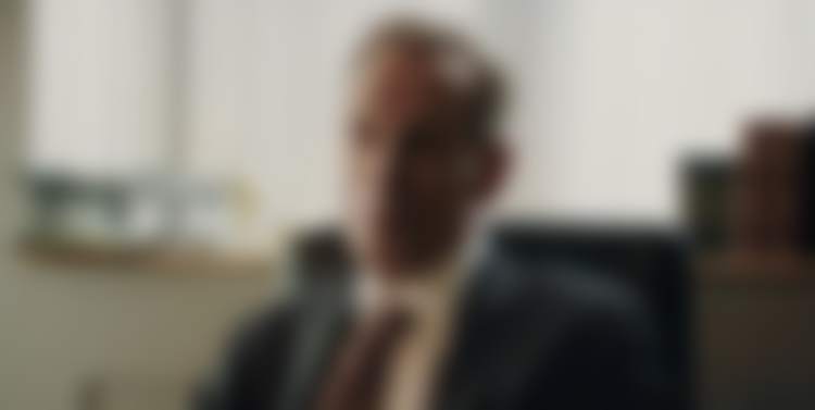 Un acteur annonce son arrivée dans Indéfendable et il fait une ...