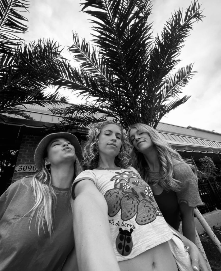 Découvrez 12 photos d'Éléonore Lagacé dans la vie de tous les jours ...