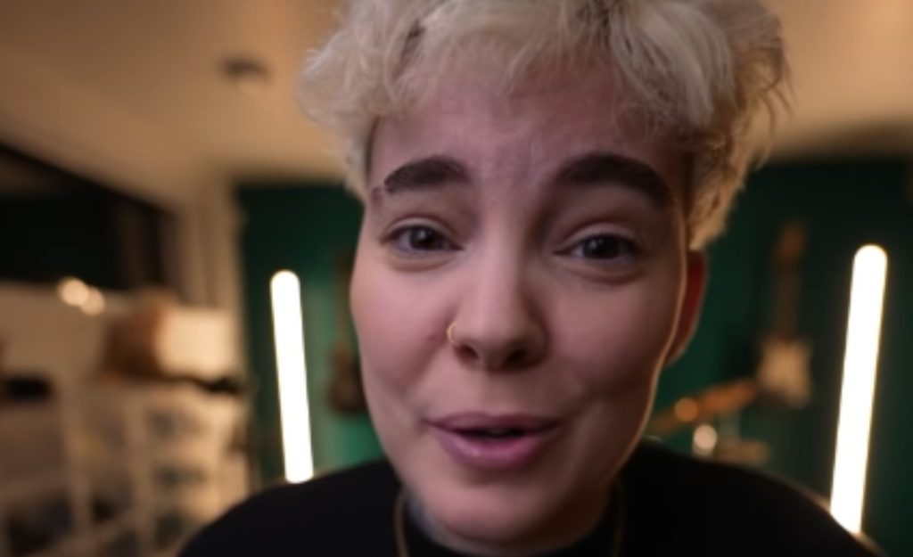 La chanteuse Roxane Bruneau annonce une bonne nouvelle dans sa vie ...