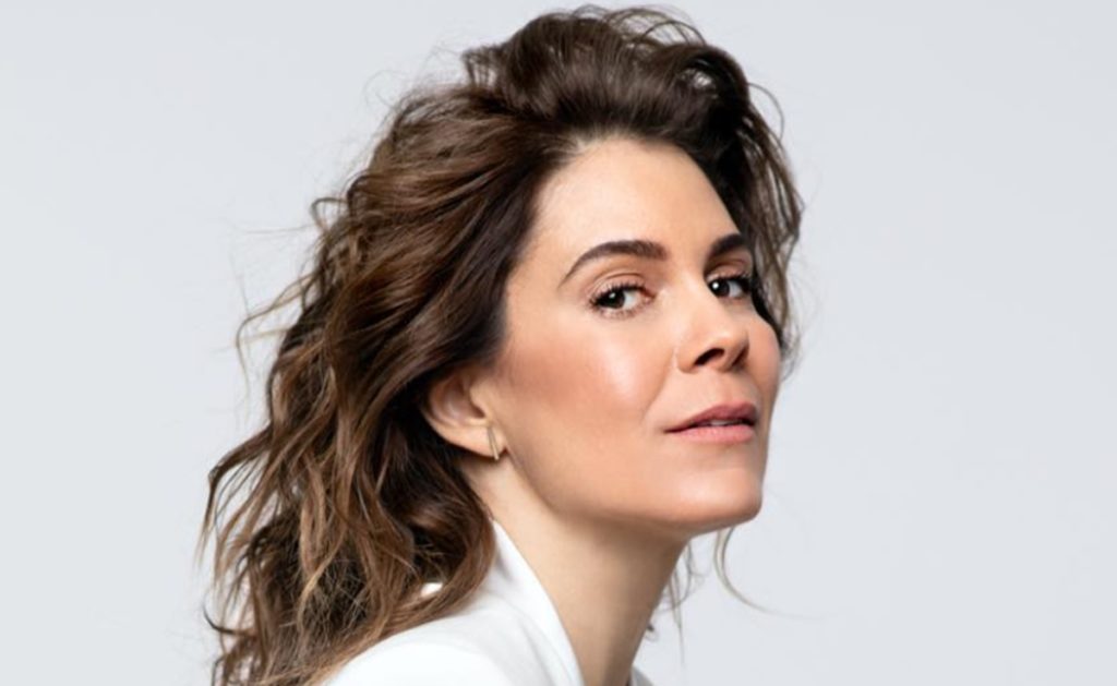 Julie Perreault dit honnêtement ce qu'elle pense de la nouvelle blonde ...