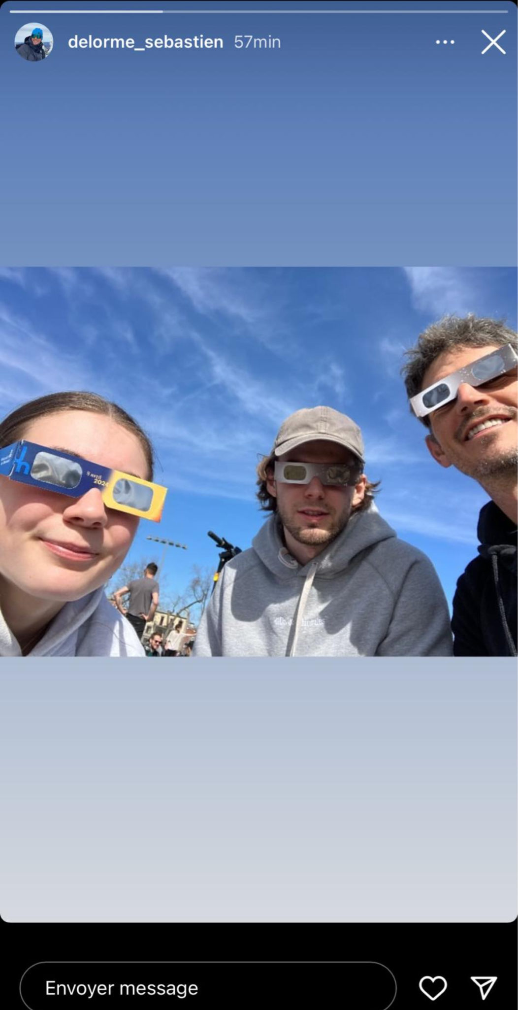 Sébastien Delorme publie une rare photo avec ses 2 enfants et ils ont ...