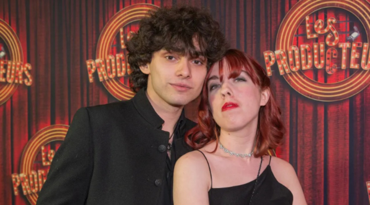 Le fils de Serge Postigo et Marina Orsini fait réagir avec sa blonde ...