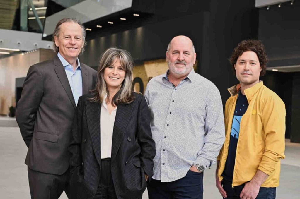 Luc Dionne annonce sa nouvelle série télé avec Gildor Roy - Vedette Québec