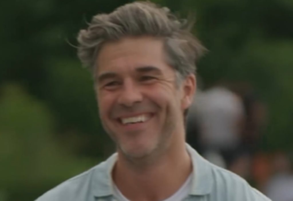 Mathieu Roy de Salut Bonjour partage une photo avec son frère et ils se ...