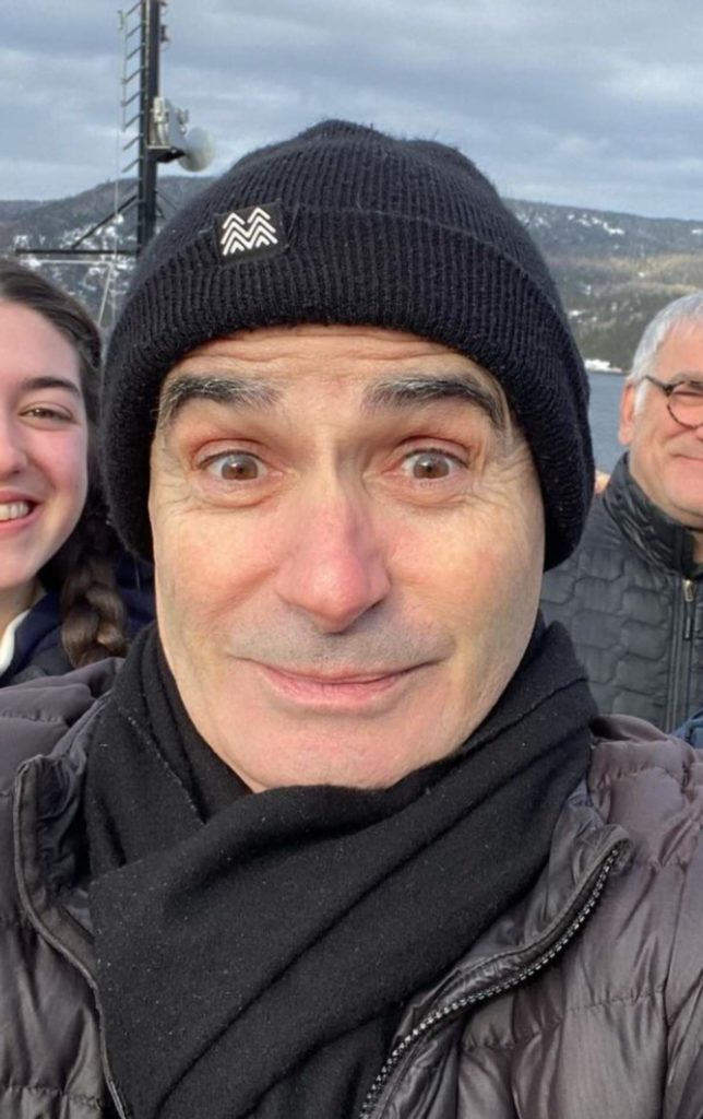 À 63 ans le comédien Patrice Coquereau admet qu’il vit une période ...