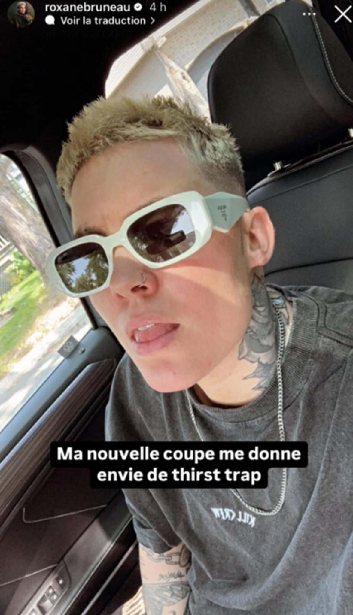 Roxane Bruneau repasse chez le coiffeur et se fait couper les cheveux ...