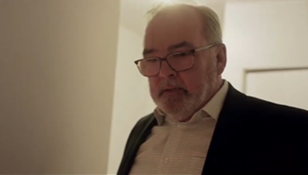 Luc Dionne fait une révélation sur le rôle de Gildor Roy dans sa nouvelle série Dumas - Vedette ...