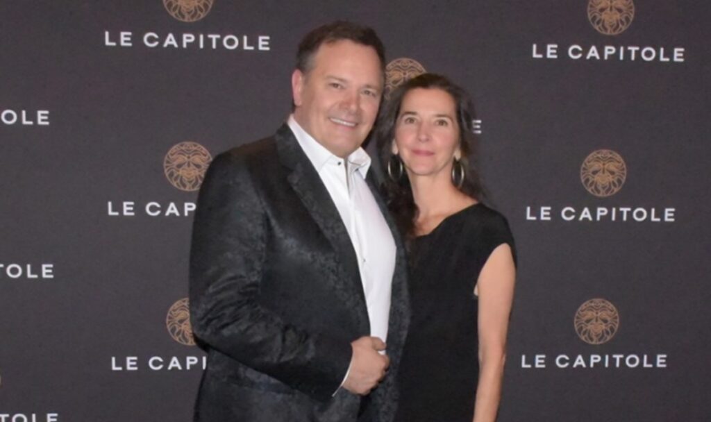 Mario Pelchat et sa conjointe annoncent qu'ils sont en deuil - Vedette Québec