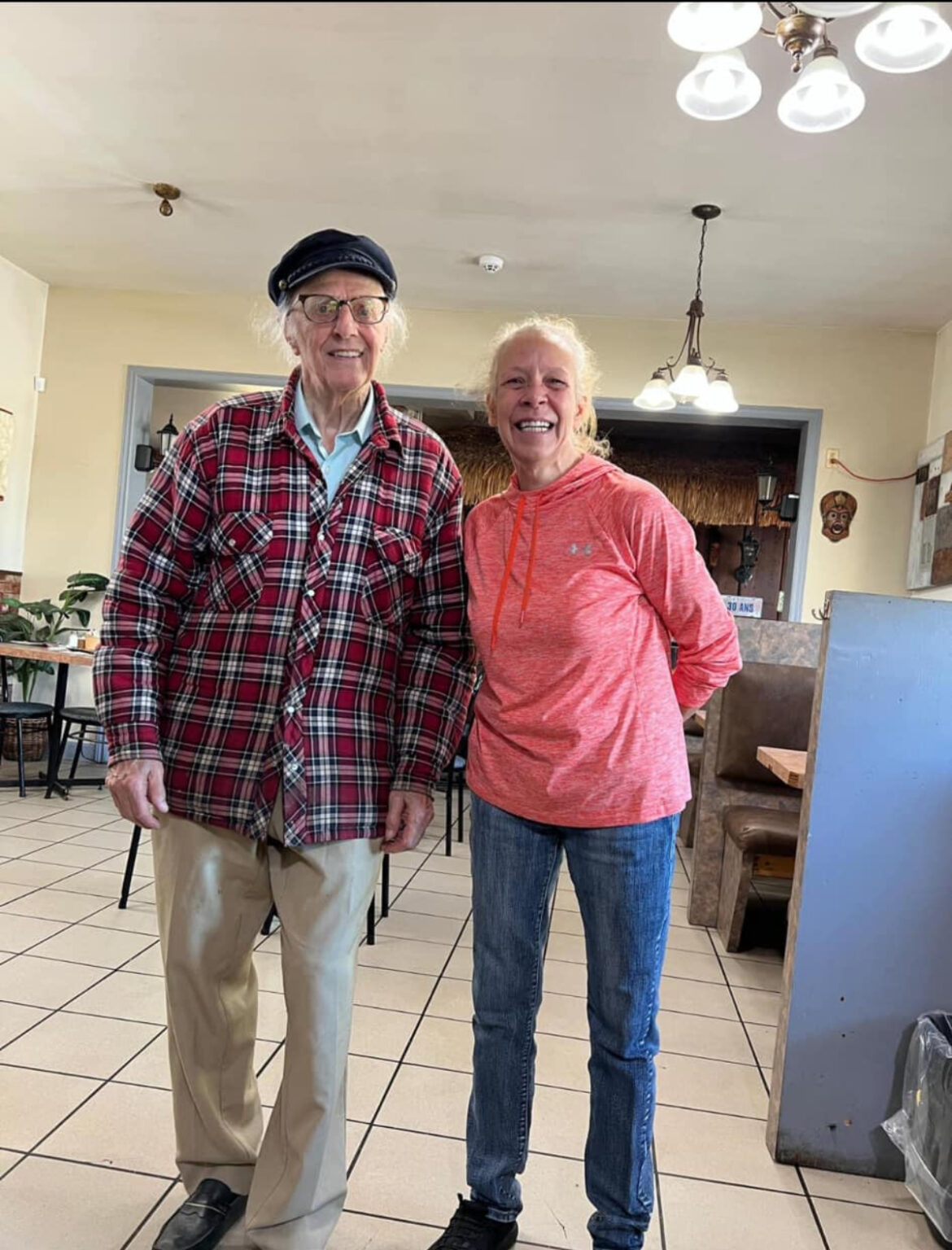 Gilles Vigneault publie une rare photo et il semble en pleine forme ...