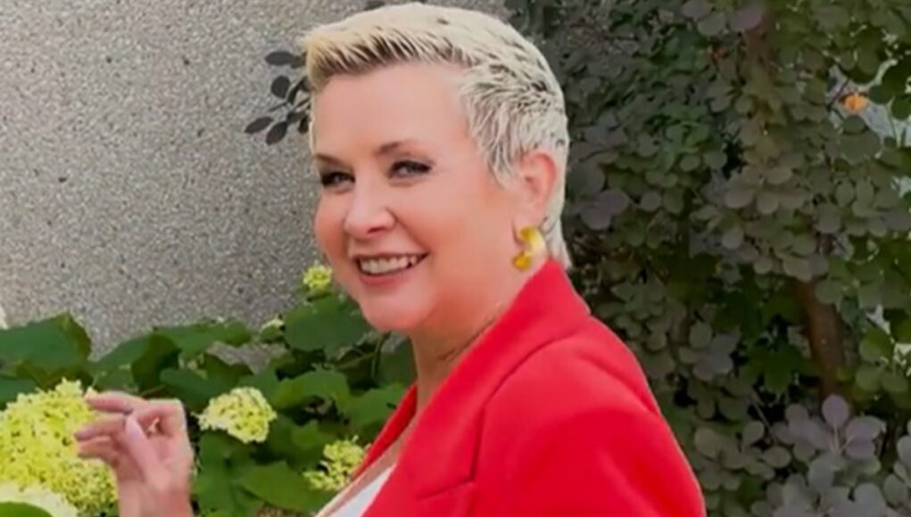 Nathalie Simard fait la une d’un magazine et montre la photo - Vedette ...