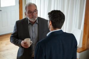 Hugo Dumas envoie un message direct aux séries québécoises - Vedette Québec