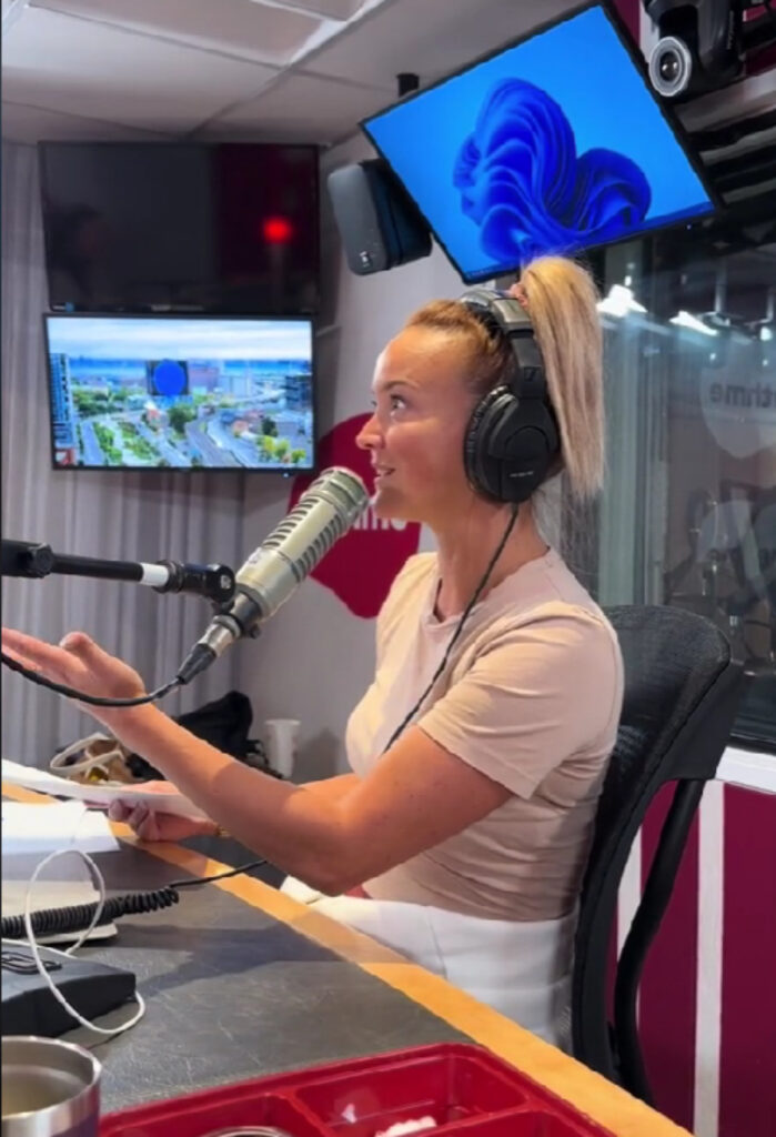 Julie Ringuette révèle pourquoi elle n’aime pas passer du temps avec ...