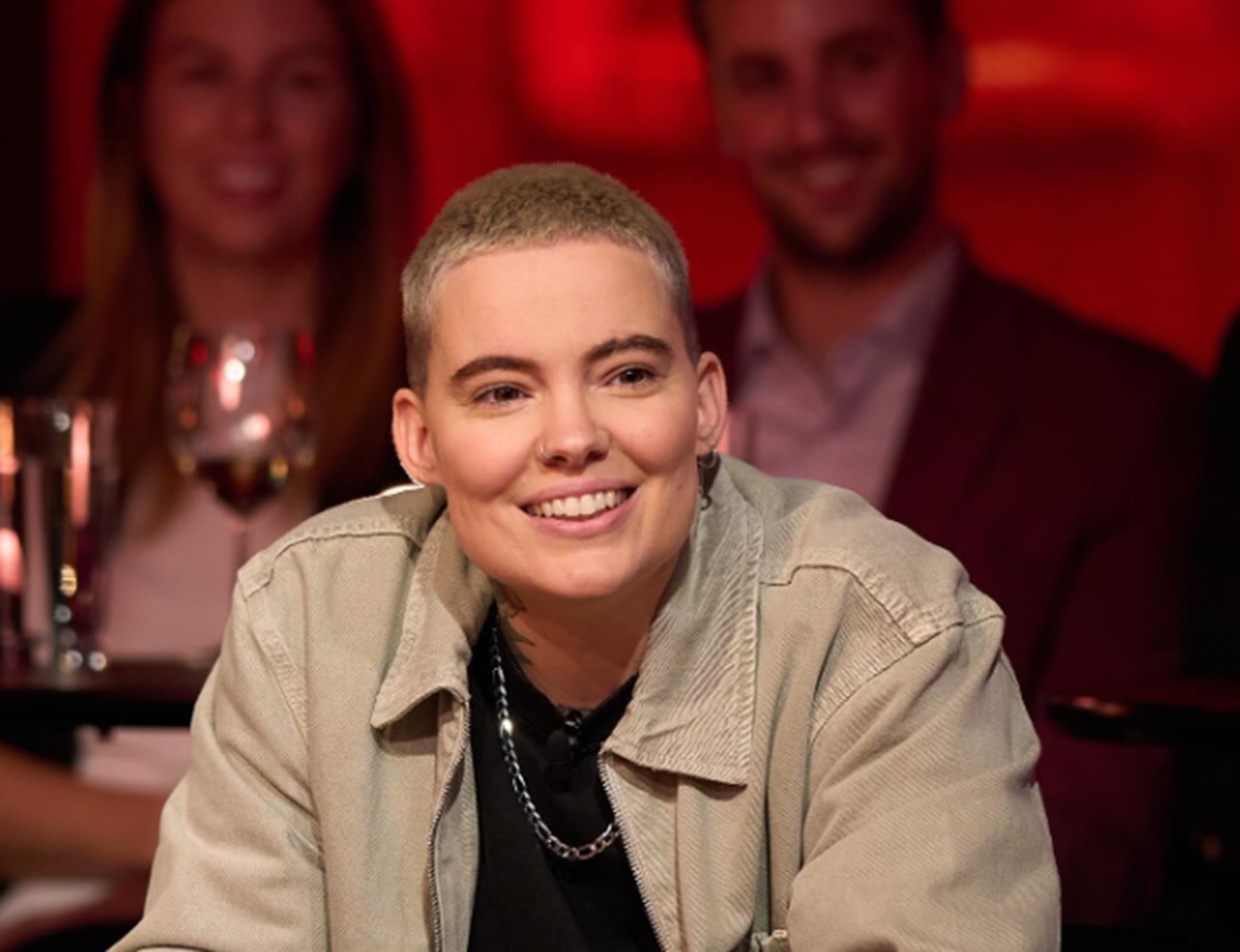 Après sa séparation, Roxane Bruneau fait une précision sur sa vie ...
