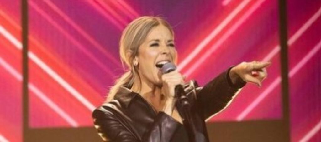 Sabrina Cournoyer sort et publie toutes les photos du En Direct de l ...