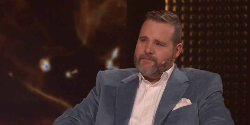 Antoine Bertrand fond en larmes à En direct de l'univers et voici pourquoi - Vedette Québec