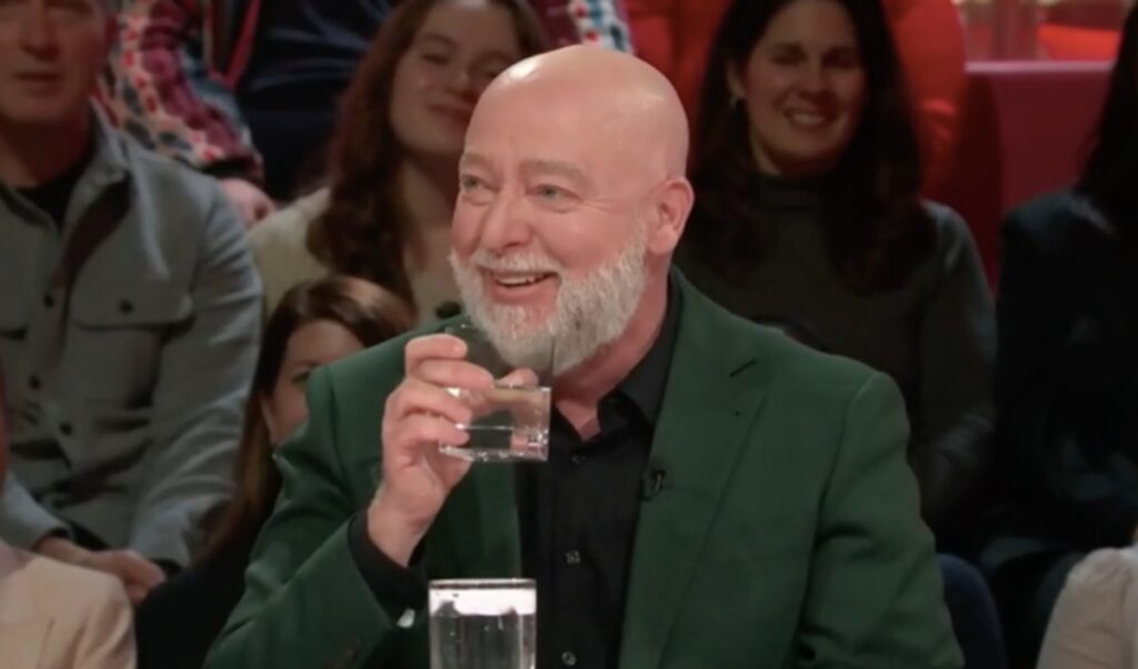 Après sa séparation, Guy Jodoin annonce qu'il a une nouvelle blonde ...