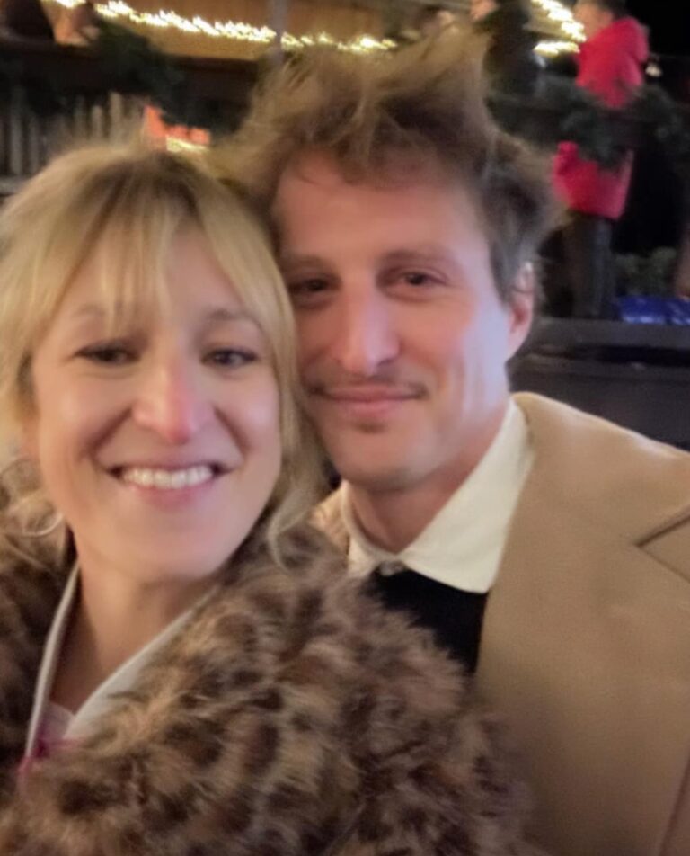 Anne-Élisabeth Bossé est en voyage avec son nouveau chum et partage ...