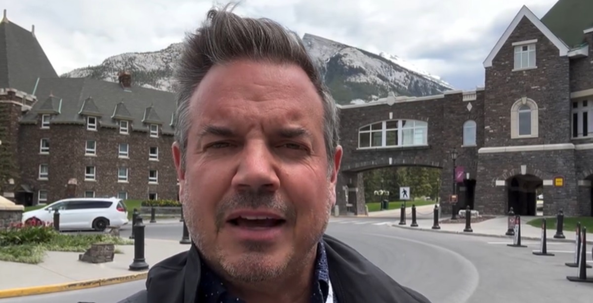 Charles Lafortune doit sortir pour nier des rumeurs sur lui - Vedette ...