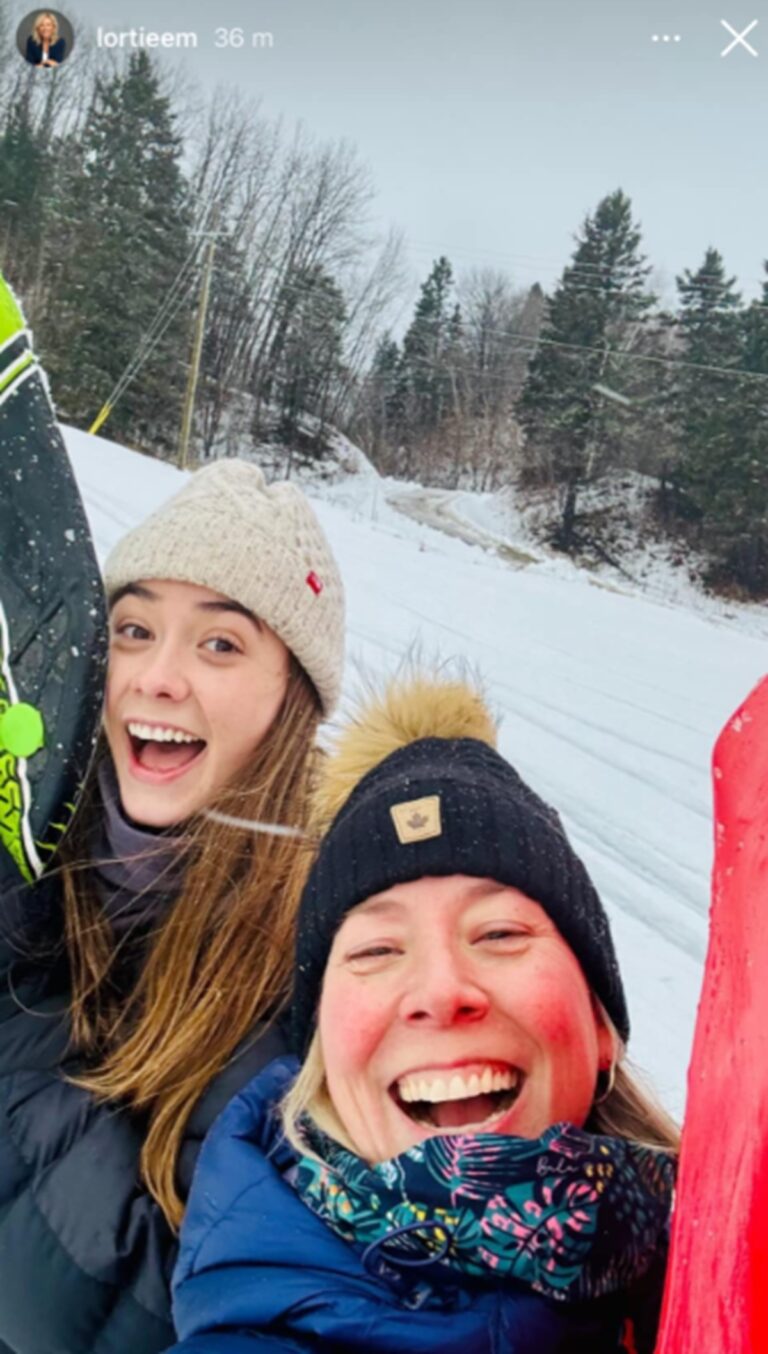 Eve-Marie Lortie partage toutes les photos de ses vacances avant son ...