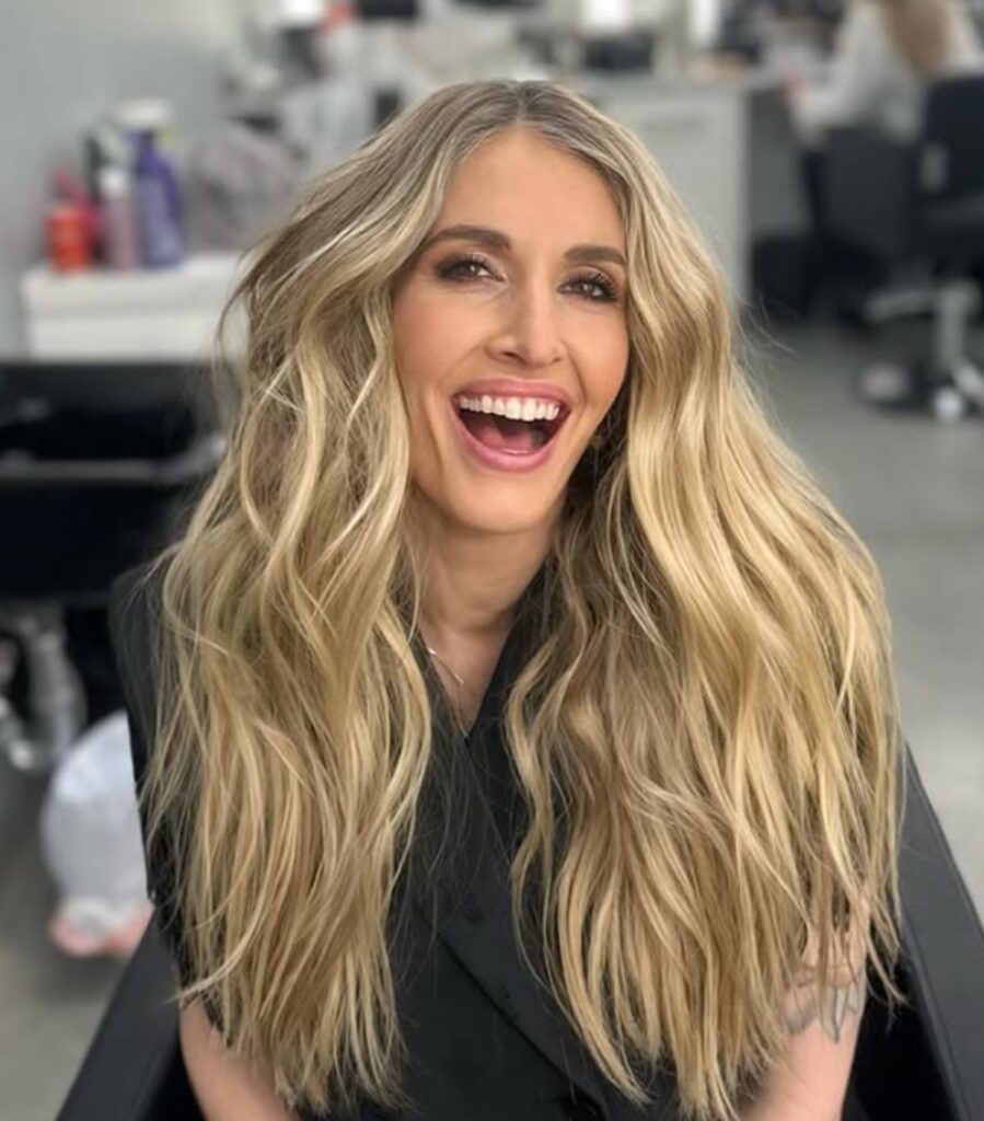 La blonde de Bruno Marcil de STAT change de look et montre le résultat ...