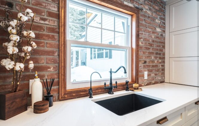 Découvrez la maison fraîchement rénovée d'Émily Bégin et Guillaume ...