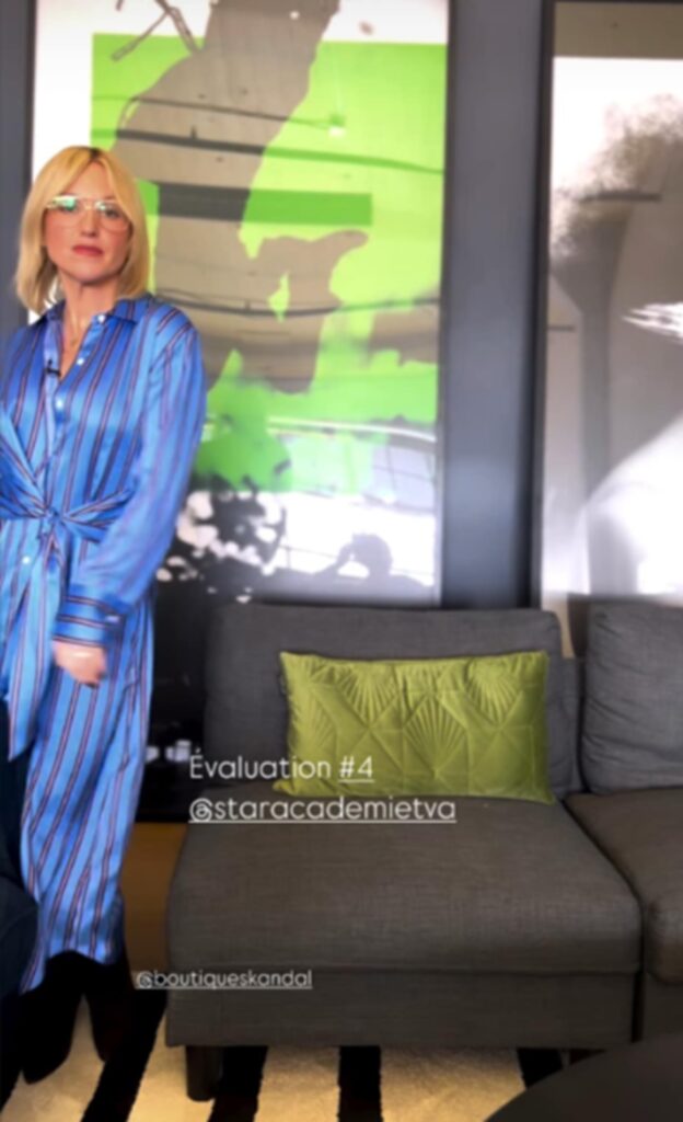 Le look d'Emily Bégin pour l'évaluation de Star Académie crée une tonne ...