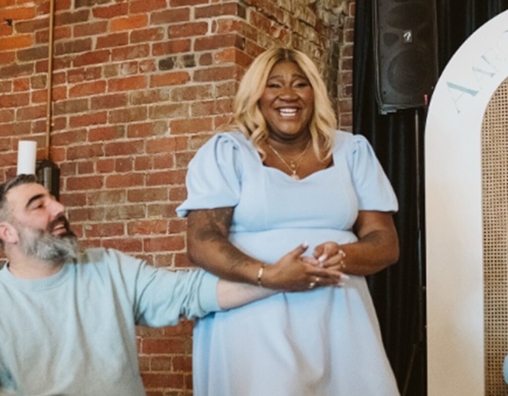 Enceinte, Mélissa Bédard partage toutes les photos de son shower de ...