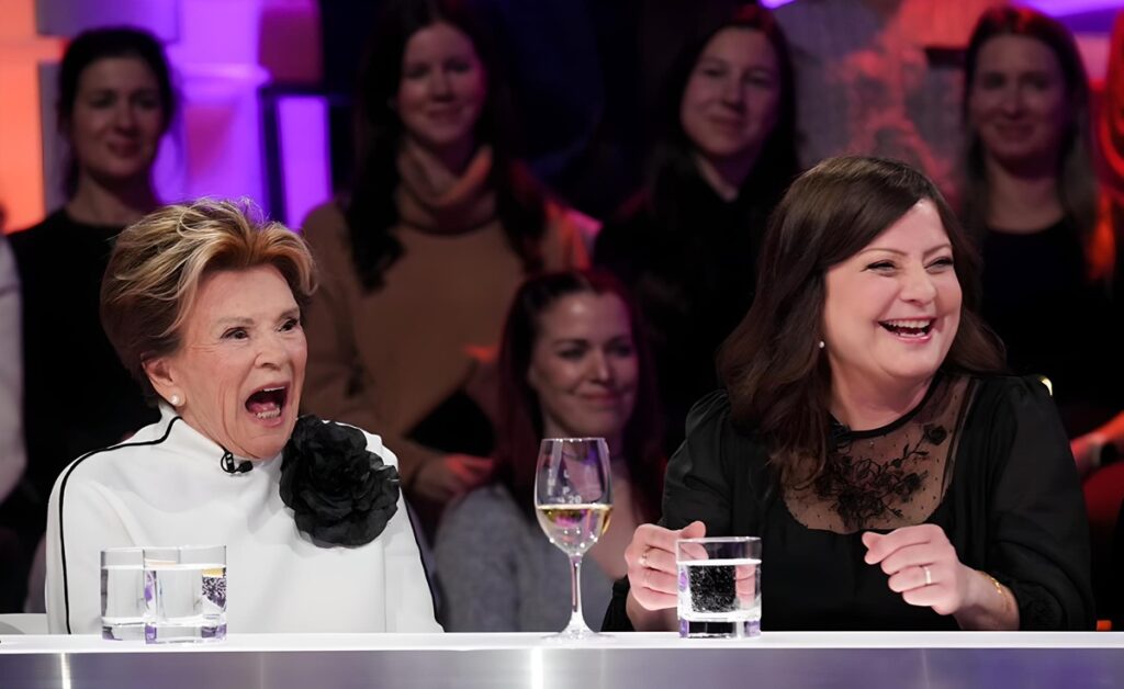 Janette Bertrand fait réagir à Tout le monde en parle sur un point précis - Vedette Québec