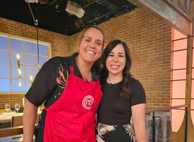 La gagnante de MasterChef Québec envoie un touchant message à sa mère ...