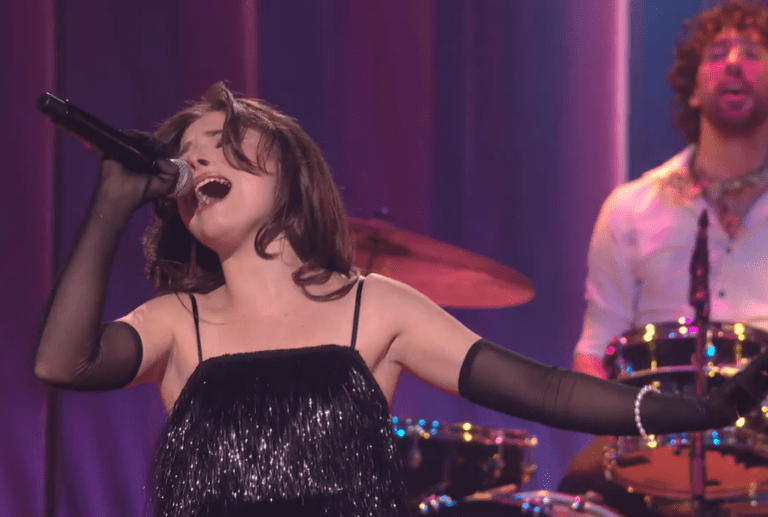 Mia est la grande gagnante de Star Académie 2025 - Vedette Québec