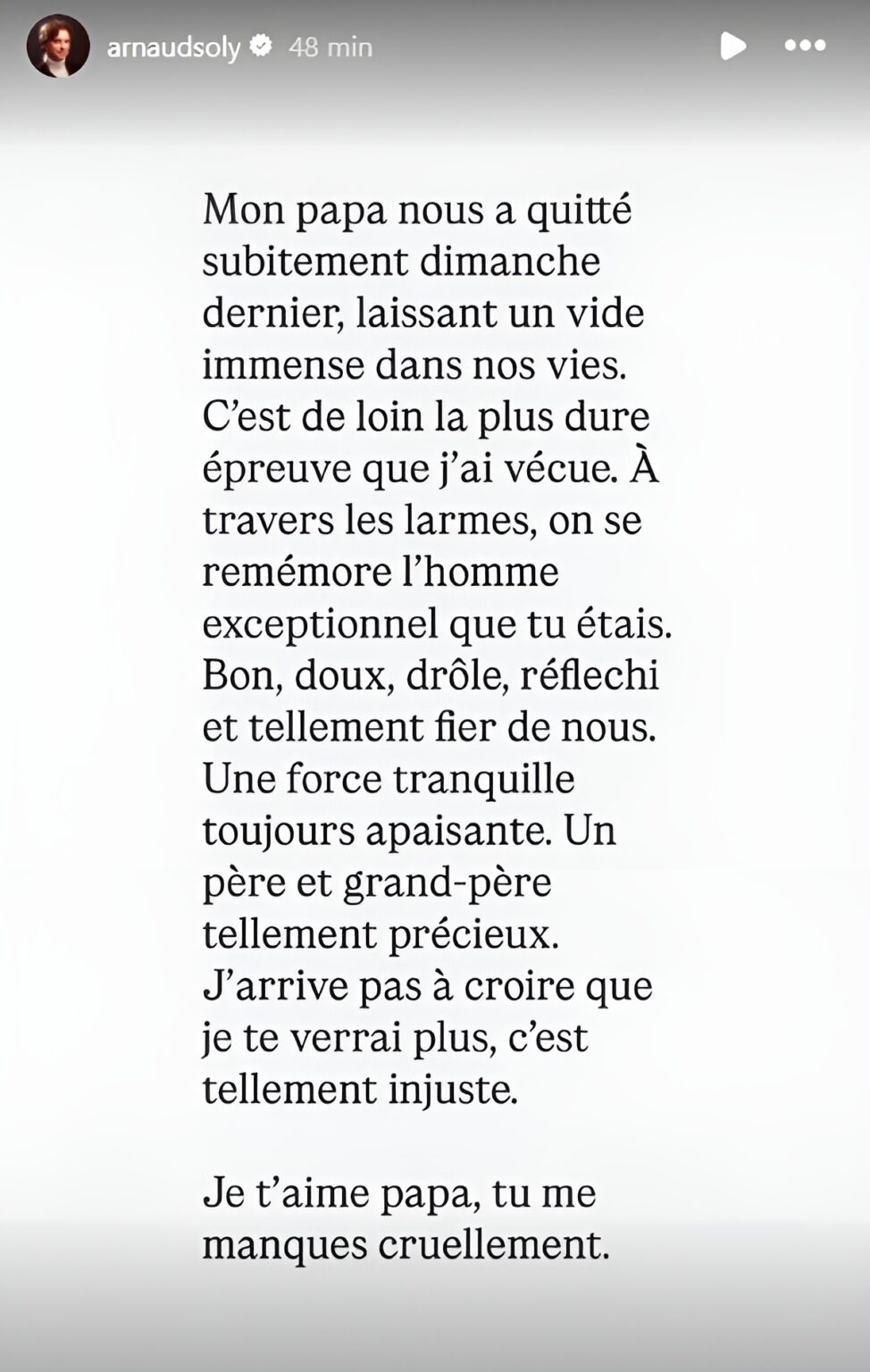 L'humoriste Arnaud Soly annonce qu'il est en deuil depuis quelques heures - Vedette Québec