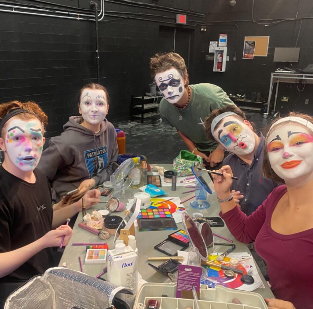 Découvrez 11 photos du fils connu de France Beaudoin et Vincent Graton ...