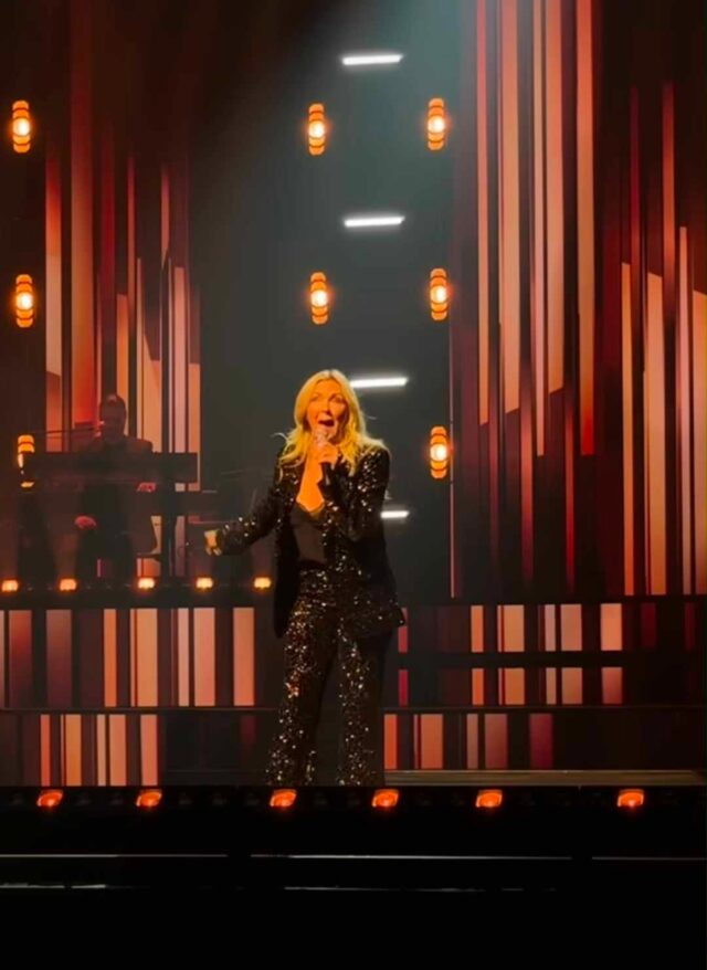 Après la première de Zénith le spectacle, Véro et Louis partagent un ...