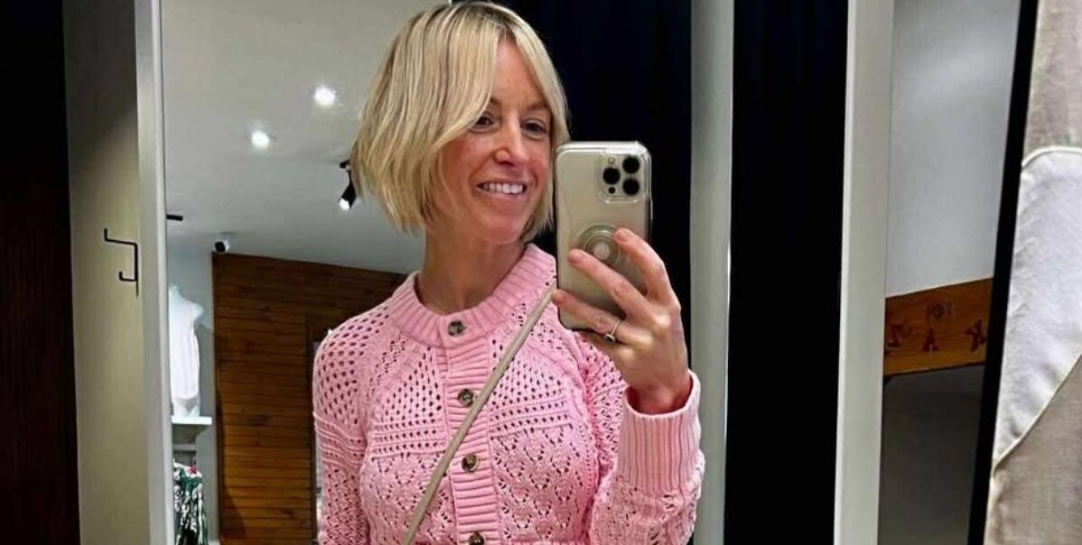 Émily Bégin partage ses derniers looks et les commentaires sont ...