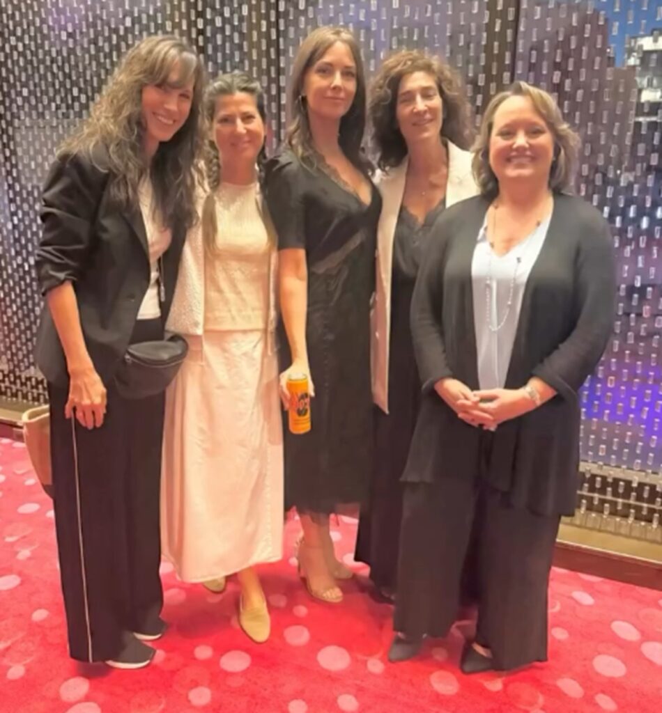 Maxim Roy fait réagir avec son look lors d'une soirée spéciale ...