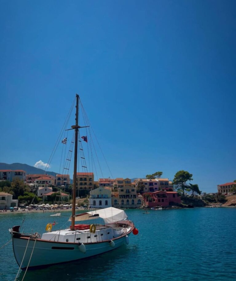 En vacances, l'animateur Sébastien Benoit partage de nouvelles photos ...