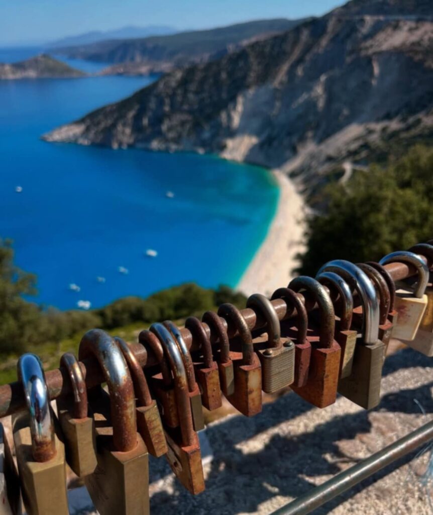 En vacances, l'animateur Sébastien Benoit partage de nouvelles photos ...