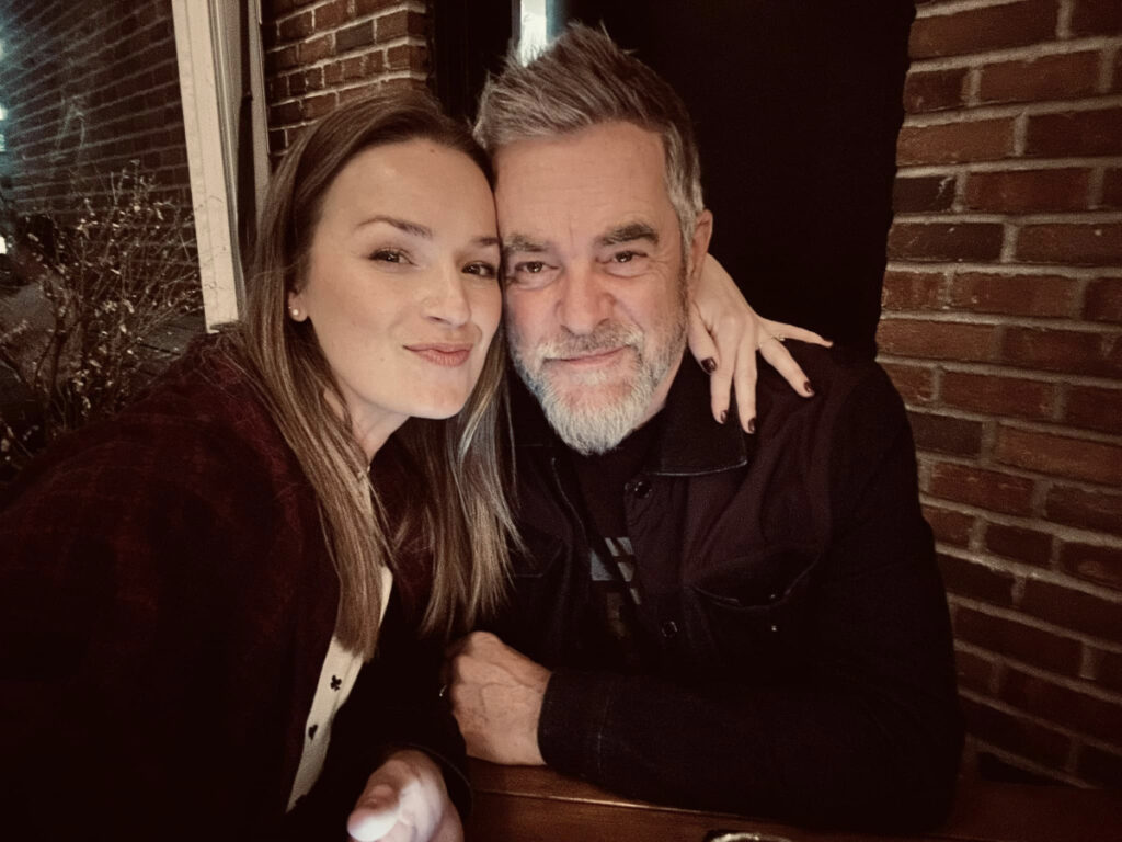 Découvrez 11 photos de couple de Sylvain Cossette et de sa blonde ...