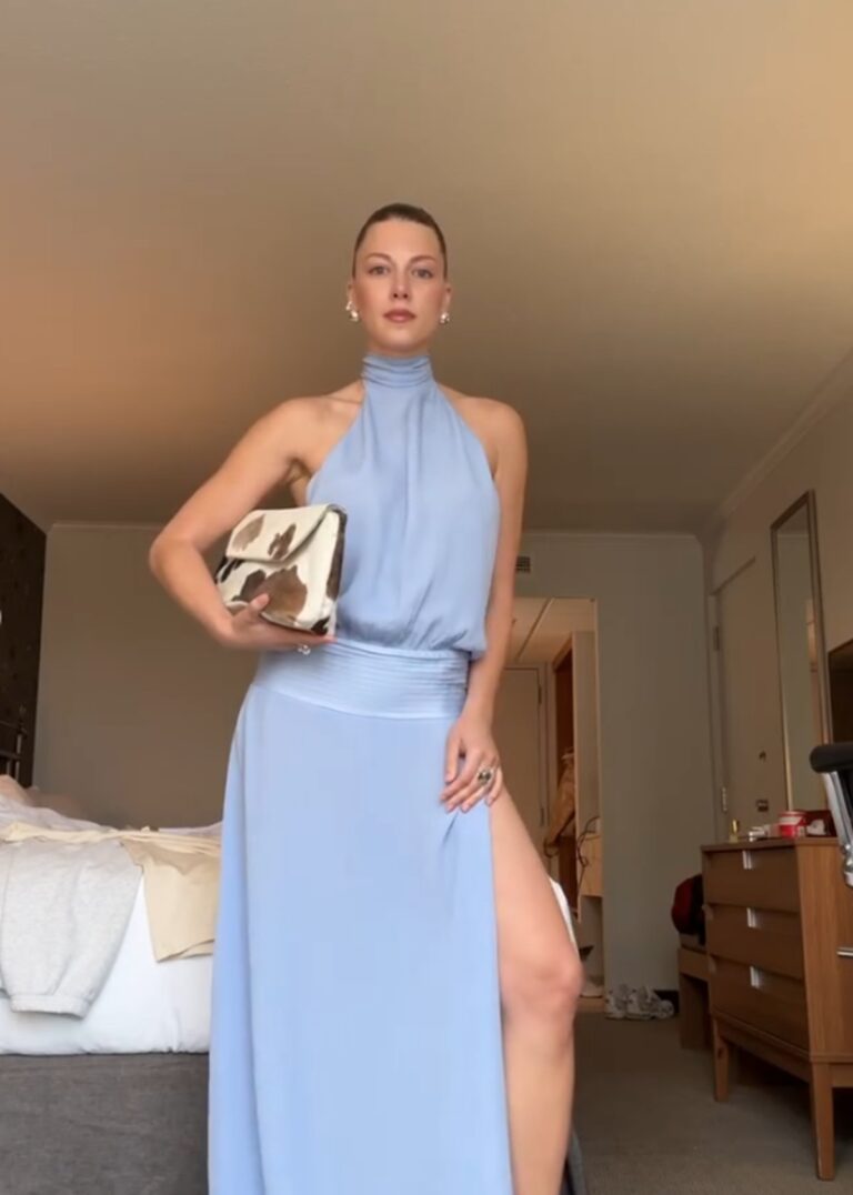 L'actrice Catherine St-Laurent montre sa robe ouverte pour le mariage ...