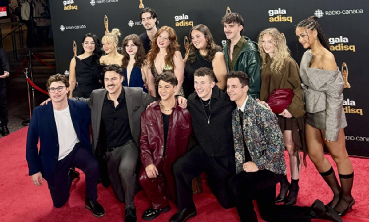 Les Académiciens passent sur le tapis rouge de l'ADISQ et Mia fait réagir - Vedette Québec