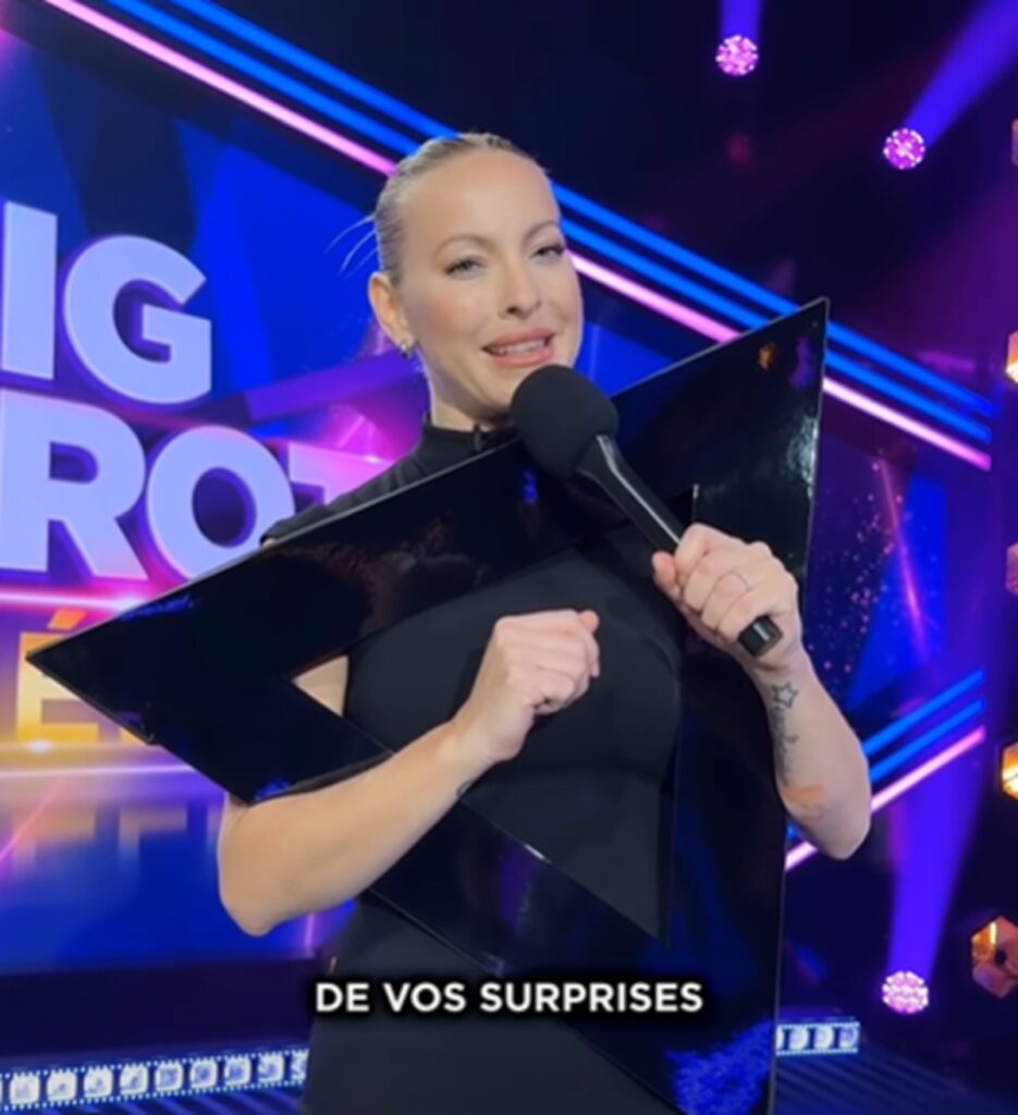 Marie-Mai fait réagir avec sa robe noire pour la première de son ...